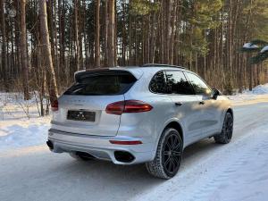 Pelēks Porsche Cayenne 2017 Kauņa, ar dzinēja tilpumu 3.60 L un nobraukumu 108 tūkst. km par 21500 €, foto 7 vietnē AUTOMOTO.COM.LV