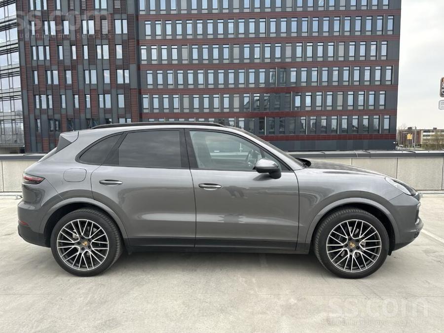 Pelēks Porsche Cayenne 2019 Rīga, ar dzinēja tilpumu 3.00 L un nobraukumu 77 tūkst. km par 53000 €, foto 14 vietnē AUTOMOTO.COM.LV