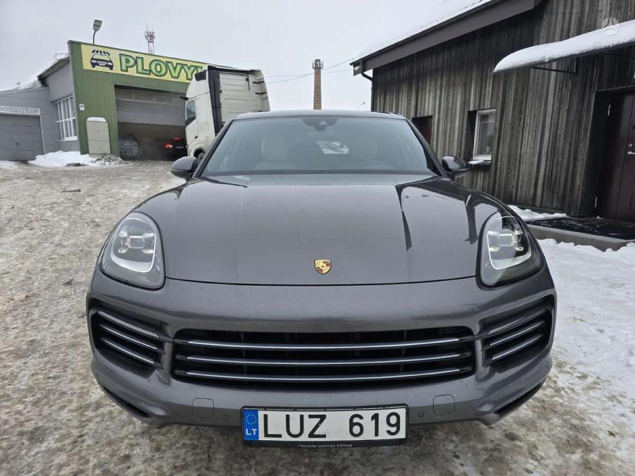 Pelēks Porsche Cayenne 2019 Utena, ar dzinēja tilpumu 2.89 L un nobraukumu 204 tūkst. km par 32900 €, foto 6 vietnē AUTOMOTO.COM.LV