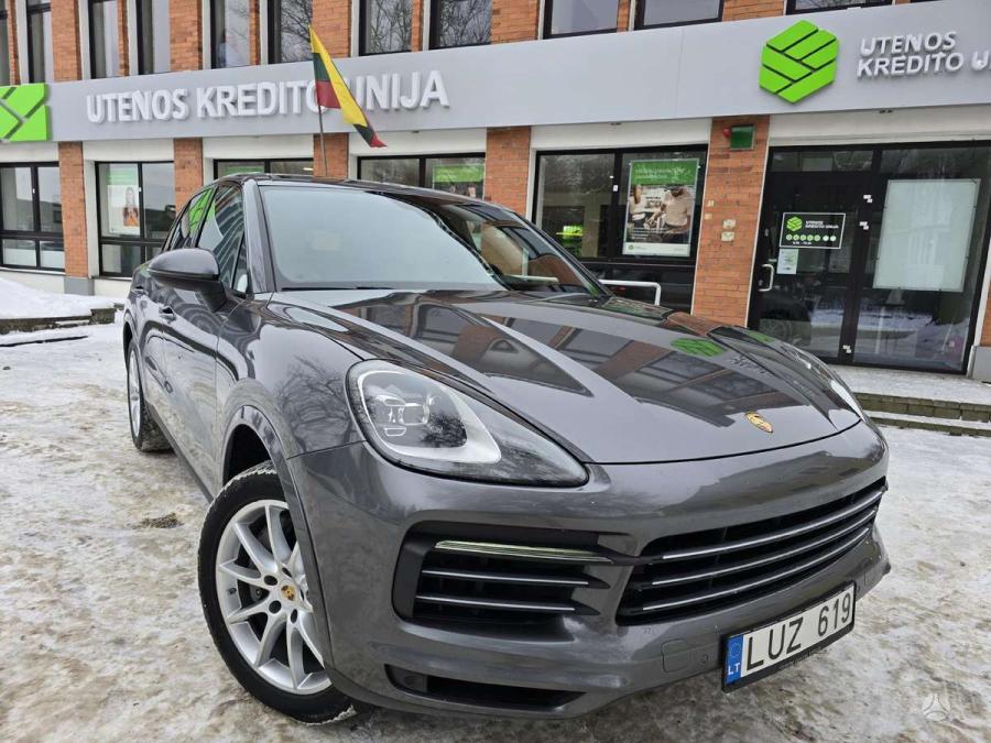 Pelēks Porsche Cayenne 2019 Utena, ar dzinēja tilpumu 2.89 L un nobraukumu 204 tūkst. km par 42500 €, foto 1 vietnē AUTOMOTO.COM.LV