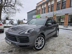 Pelēks Porsche Cayenne 2019 Utena, ar dzinēja tilpumu 2.89 L un nobraukumu 204 tūkst. km par 42500 €, foto 3 vietnē AUTOMOTO.COM.LV