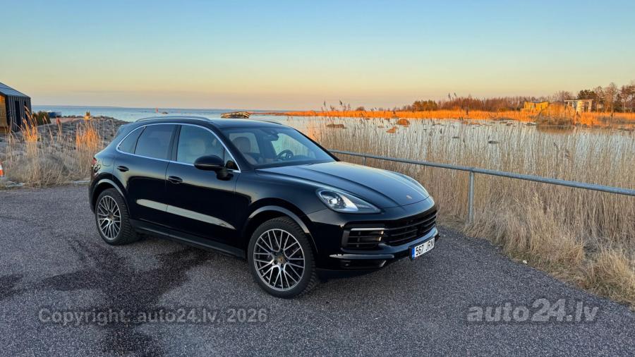 Grey Porsche Cayenne 2019 in Tallinn, with an engine capacity of 3.00 L and mileage of 106 thousand km for 48900 €, photo 1 on AUTOMOTO.COM.LV