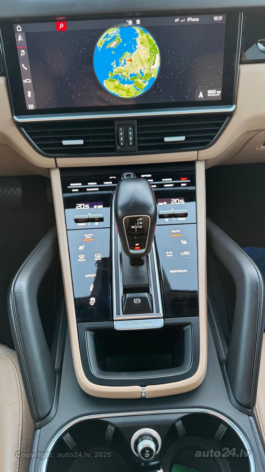 Grey Porsche Cayenne 2019 in Tallinn, with an engine capacity of 3.00 L and mileage of 106 thousand km for 48900 €, photo 11 on AUTOMOTO.COM.LV