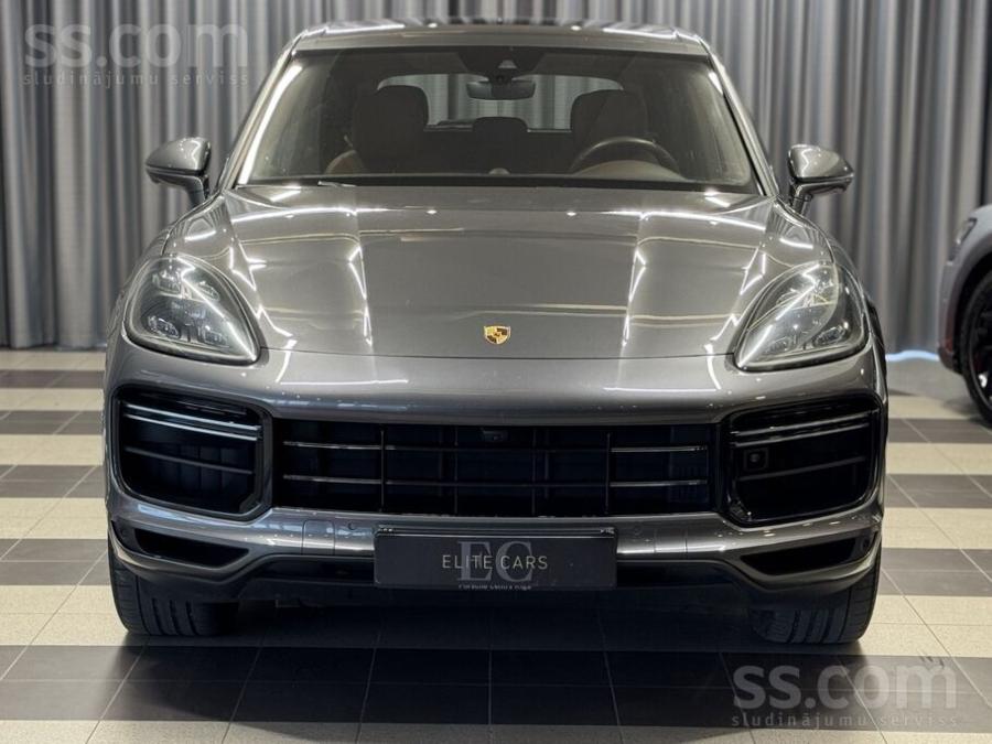 Pelēks Porsche Cayenne 2019 Rīga, ar dzinēja tilpumu 4.00 L un nobraukumu 164 tūkst. km par 54990 €, foto 3 vietnē AUTOMOTO.COM.LV