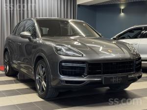 Pelēks Porsche Cayenne 2019 Rīga, ar dzinēja tilpumu 4.00 L un nobraukumu 164 tūkst. km par 54990 €, foto 4 vietnē AUTOMOTO.COM.LV