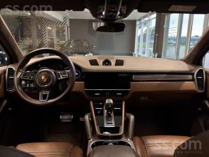 Pelēks Porsche Cayenne 2019 Rīga, ar dzinēja tilpumu 4.00 L un nobraukumu 164 tūkst. km par 54990 €, foto 18 vietnē AUTOMOTO.COM.LV