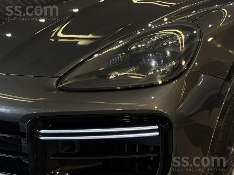Pelēks Porsche Cayenne 2019 Rīga, ar dzinēja tilpumu 4.00 L un nobraukumu 164 tūkst. km par 54990 €, foto 33 vietnē AUTOMOTO.COM.LV