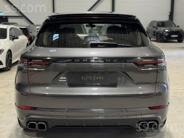 Pelēks Porsche Cayenne 2019 Rīga, ar dzinēja tilpumu 4.00 L un nobraukumu 164 tūkst. km par 46990 €, foto 6 vietnē AUTOMOTO.COM.LV
