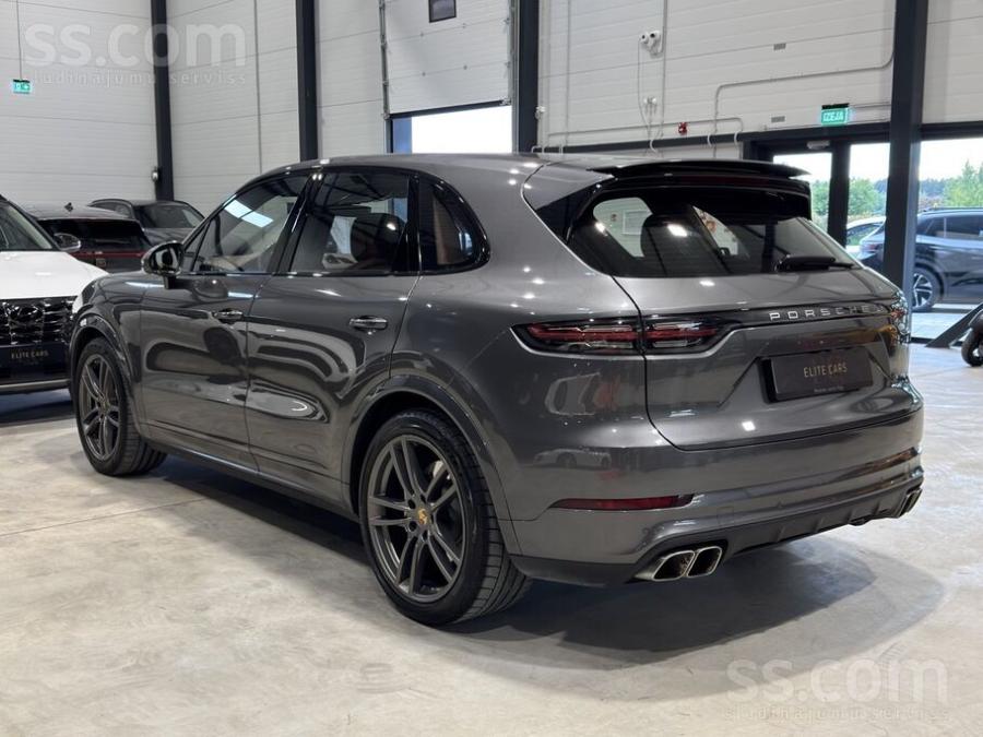 Pelēks Porsche Cayenne 2019 Rīga, ar dzinēja tilpumu 4.00 L un nobraukumu 164 tūkst. km par 46990 €, foto 7 vietnē AUTOMOTO.COM.LV