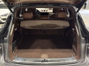Pelēks Porsche Cayenne 2019 Rīga, ar dzinēja tilpumu 4.00 L un nobraukumu 164 tūkst. km par 46990 €, foto 33 vietnē AUTOMOTO.COM.LV
