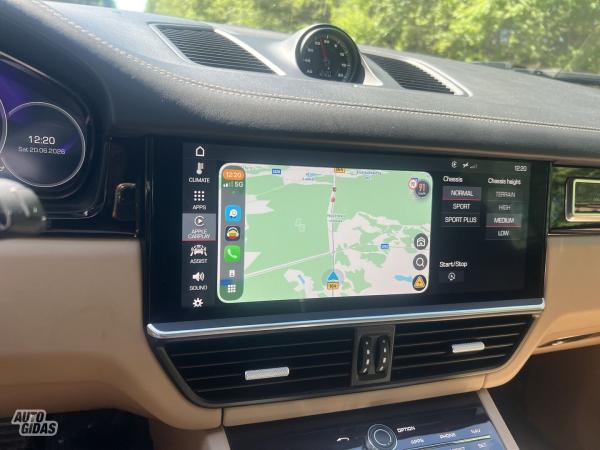 Grey Porsche Cayenne 2019 in Plunge, with an engine capacity of 4.00 L and mileage of 118 thousand km for 50000 €, photo 6 on AUTOMOTO.COM.LV