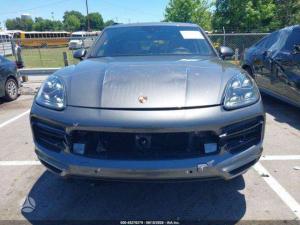 Pelēks Porsche Cayenne 2019 Klaipėda, ar dzinēja tilpumu 3.00 L un nobraukumu 141 tūkst. km par 16000 €, foto 7 vietnē AUTOMOTO.COM.LV