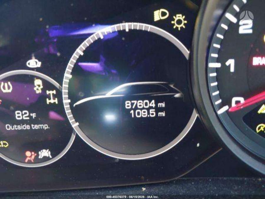 Pelēks Porsche Cayenne 2019 Klaipėda, ar dzinēja tilpumu 3.00 L un nobraukumu 141 tūkst. km par 16000 €, foto 18 vietnē AUTOMOTO.COM.LV
