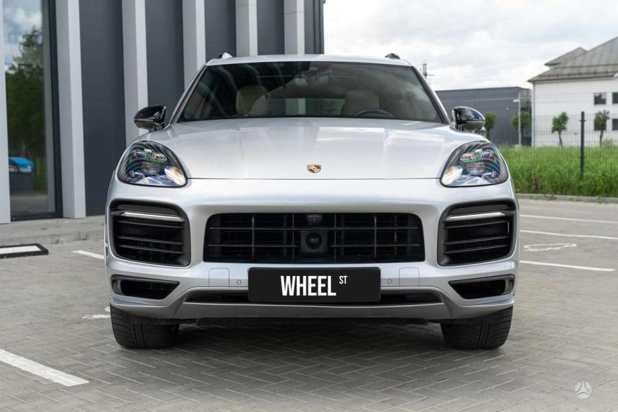 Pelēks Porsche Cayenne 2019 Viļņa, ar dzinēja tilpumu 3.00 L un nobraukumu 65 tūkst. km par 50990 €, foto 9 vietnē AUTOMOTO.COM.LV