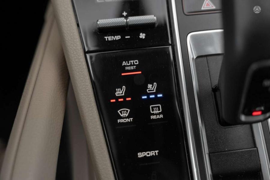 Pelēks Porsche Cayenne 2019 Viļņa, ar dzinēja tilpumu 3.00 L un nobraukumu 65 tūkst. km par 50990 €, foto 39 vietnē AUTOMOTO.COM.LV
