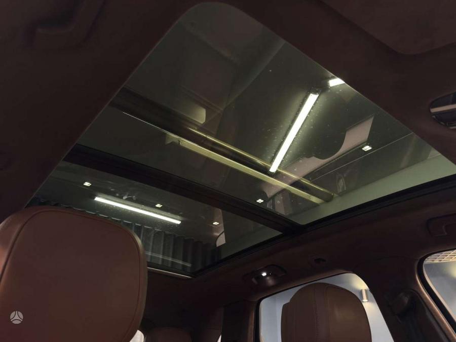 Grey Porsche Cayenne 2019 in Riga, with an engine capacity of 4.00 L and mileage of 164 thousand km for 52990 €, photo 17 on AUTOMOTO.COM.LV