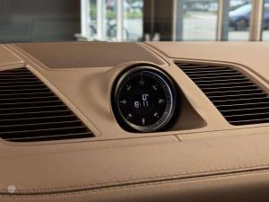 Grey Porsche Cayenne 2019 in Riga, with an engine capacity of 4.00 L and mileage of 164 thousand km for 52990 €, photo 28 on AUTOMOTO.COM.LV