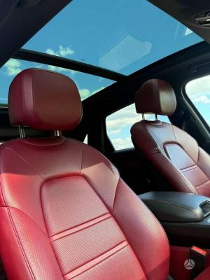 Pelēks Porsche Cayenne 2019 Viļņa, ar dzinēja tilpumu 3.00 L un nobraukumu 128 tūkst. km par 49500 €, foto 9 vietnē AUTOMOTO.COM.LV