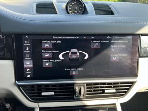 Pelēks Porsche Cayenne 2019 Viļņa, ar dzinēja tilpumu 3.00 L un nobraukumu 177 tūkst. km par 42999 €, foto 17 vietnē AUTOMOTO.COM.LV