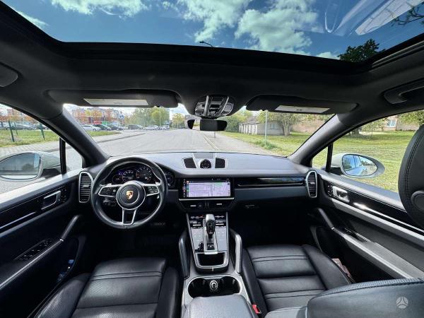 Pelēks Porsche Cayenne 2020 Klaipėda, ar dzinēja tilpumu 3.00 L un nobraukumu 138 tūkst. km par 48900 €, foto 11 vietnē AUTOMOTO.COM.LV