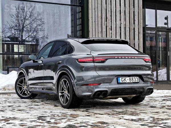 Pelēks Porsche Cayenne 2020 Rīga, ar dzinēja tilpumu 2.90 L un nobraukumu 76 tūkst. km par 65555 €, foto 4 vietnē AUTOMOTO.COM.LV