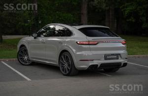 Pelēks Porsche Cayenne 2020 Rīga, ar dzinēja tilpumu 3.00 L un nobraukumu 131 tūkst. km par 65990 €, foto 6 vietnē AUTOMOTO.COM.LV