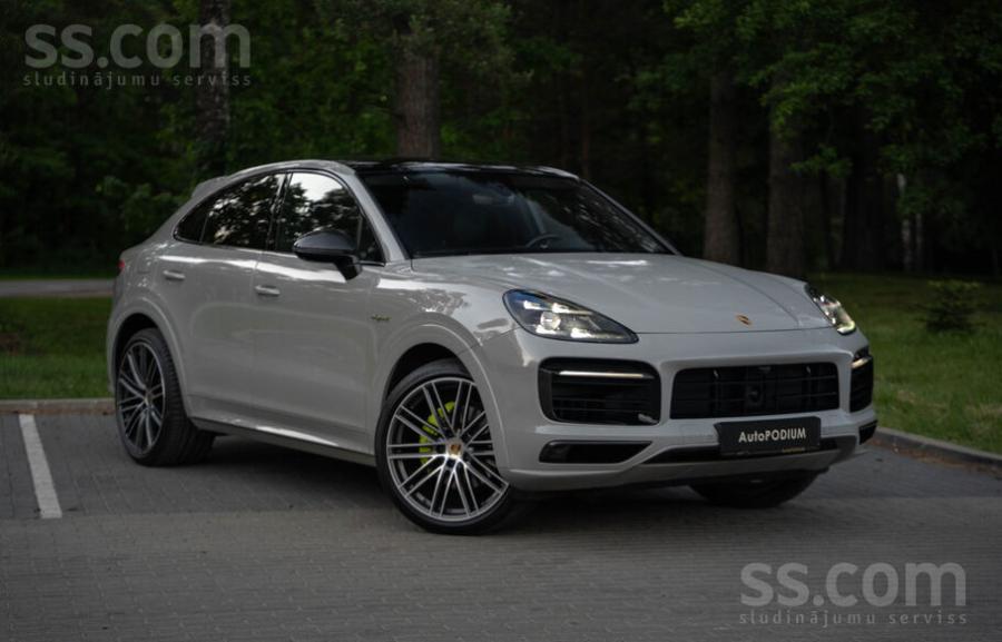 Pelēks Porsche Cayenne 2020 Rīga, ar dzinēja tilpumu 3.00 L un nobraukumu 131 tūkst. km par 65990 €, foto 12 vietnē AUTOMOTO.COM.LV