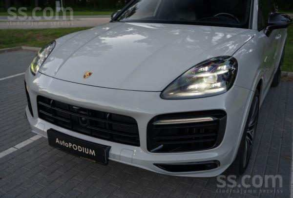 Pelēks Porsche Cayenne 2020 Rīga, ar dzinēja tilpumu 3.00 L un nobraukumu 131 tūkst. km par 65990 €, foto 4 vietnē AUTOMOTO.COM.LV