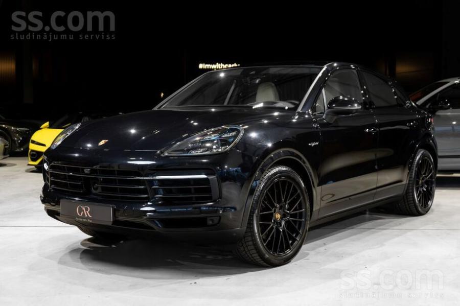 Grey Porsche Cayenne 2020 in Riga, with an engine capacity of 3.00 L and mileage of 99 thousand km for 68900 €, photo 1 on AUTOMOTO.COM.LV