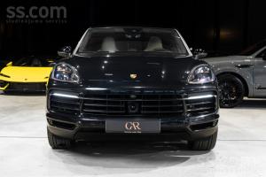 Grey Porsche Cayenne 2020 in Riga, with an engine capacity of 3.00 L and mileage of 99 thousand km for 68900 €, photo 3 on AUTOMOTO.COM.LV