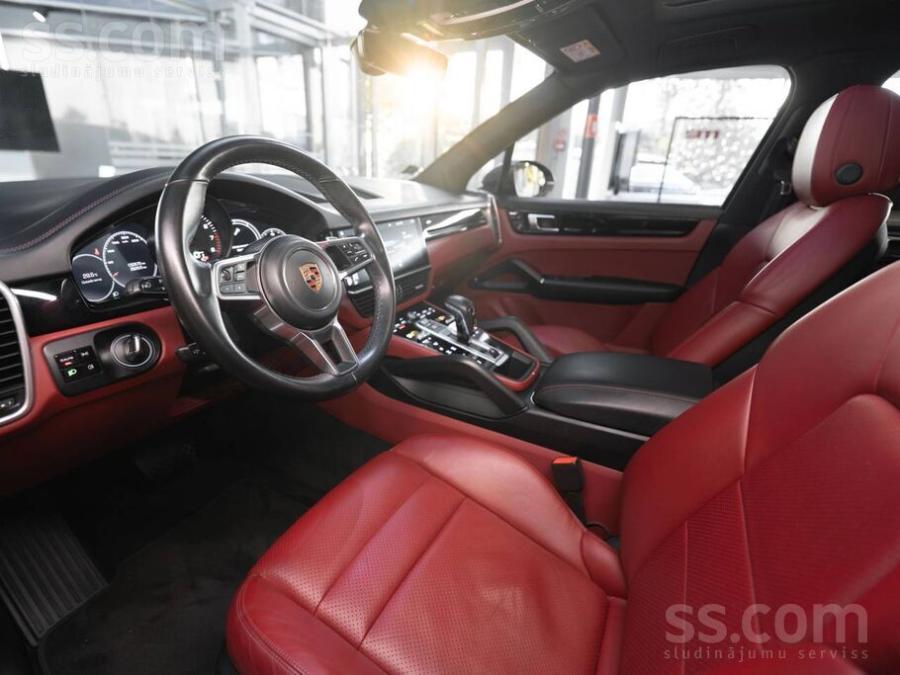 Pelēks Porsche Cayenne 2020 Rīga, ar dzinēja tilpumu 3.00 L un nobraukumu 153 tūkst. km par 44900 €, foto 5 vietnē AUTOMOTO.COM.LV