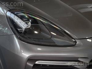Pelēks Porsche Cayenne 2020 Rīga, ar dzinēja tilpumu 3.00 L un nobraukumu 153 tūkst. km par 44900 €, foto 12 vietnē AUTOMOTO.COM.LV
