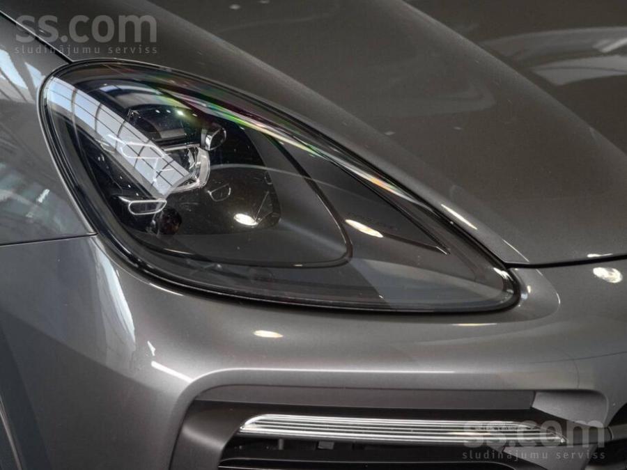 Pelēks Porsche Cayenne 2020 Rīga, ar dzinēja tilpumu 3.00 L un nobraukumu 153 tūkst. km par 44900 €, foto 12 vietnē AUTOMOTO.COM.LV