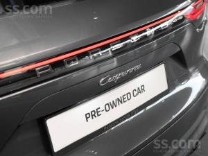 Pelēks Porsche Cayenne 2020 Rīga, ar dzinēja tilpumu 3.00 L un nobraukumu 153 tūkst. km par 44900 €, foto 14 vietnē AUTOMOTO.COM.LV