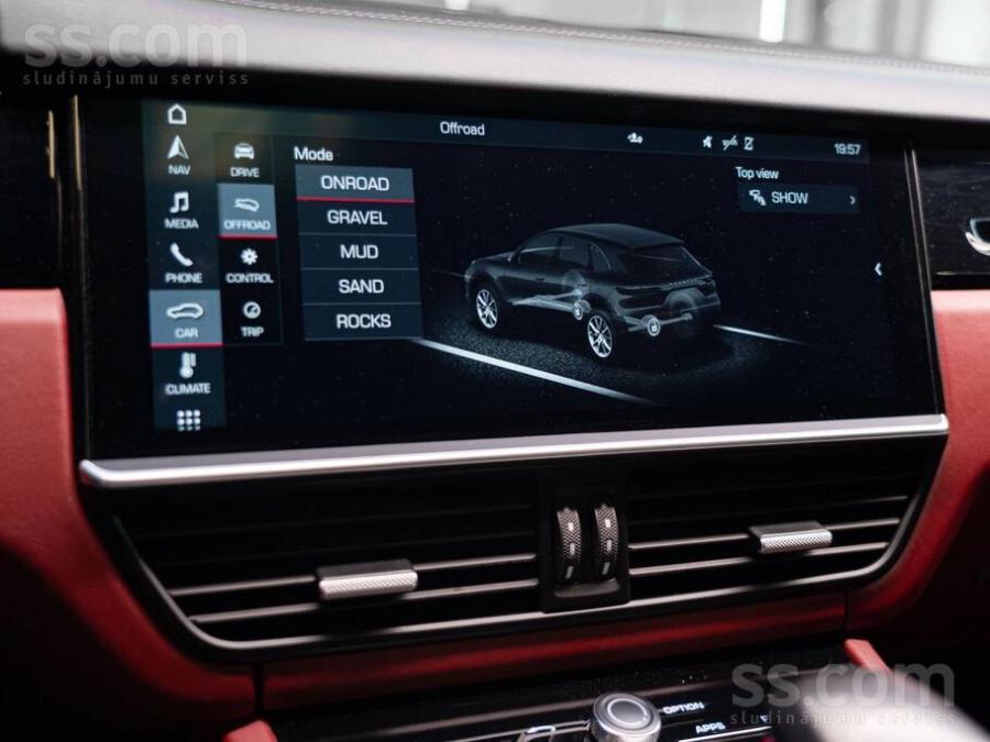 Pelēks Porsche Cayenne 2020 Rīga, ar dzinēja tilpumu 3.00 L un nobraukumu 153 tūkst. km par 44900 €, foto 23 vietnē AUTOMOTO.COM.LV