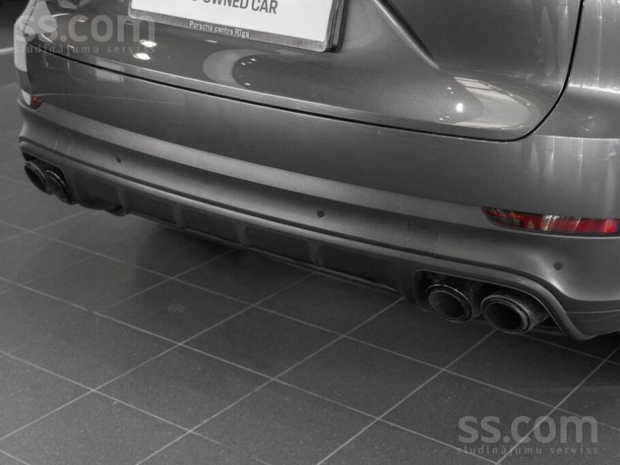 Pelēks Porsche Cayenne 2020 Rīga, ar dzinēja tilpumu 3.00 L un nobraukumu 153 tūkst. km par 44900 €, foto 33 vietnē AUTOMOTO.COM.LV