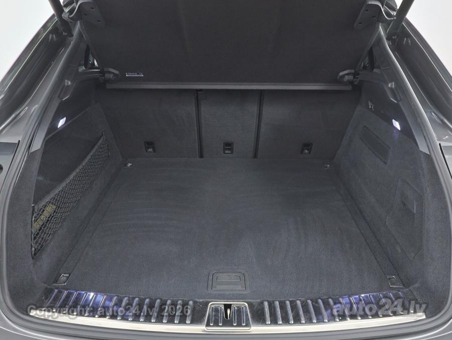 Pelēks Porsche Cayenne 2020 Tallina, ar dzinēja tilpumu 3.00 L un nobraukumu 75 tūkst. km par 64500 €, foto 15 vietnē AUTOMOTO.COM.LV