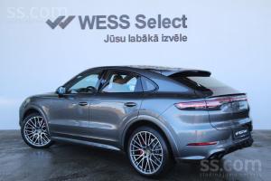 Pelēks Porsche Cayenne 2020 Rīga, ar dzinēja tilpumu 4.00 L un nobraukumu 121 tūkst. km par 63000 €, foto 4 vietnē AUTOMOTO.COM.LV