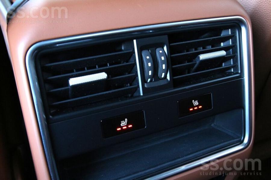 Pelēks Porsche Cayenne 2020 Rīga, ar dzinēja tilpumu 4.00 L un nobraukumu 121 tūkst. km par 63000 €, foto 12 vietnē AUTOMOTO.COM.LV