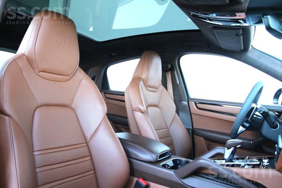 Pelēks Porsche Cayenne 2020 Rīga, ar dzinēja tilpumu 4.00 L un nobraukumu 121 tūkst. km par 63000 €, foto 16 vietnē AUTOMOTO.COM.LV