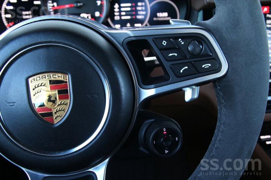 Pelēks Porsche Cayenne 2020 Rīga, ar dzinēja tilpumu 4.00 L un nobraukumu 121 tūkst. km par 63000 €, foto 22 vietnē AUTOMOTO.COM.LV