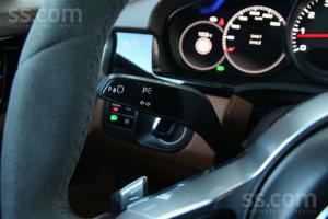 Pelēks Porsche Cayenne 2020 Rīga, ar dzinēja tilpumu 4.00 L un nobraukumu 121 tūkst. km par 63000 €, foto 23 vietnē AUTOMOTO.COM.LV