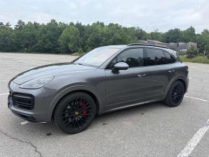 Pelēks Porsche Cayenne 2020 Klaipėda, ar dzinēja tilpumu 4.00 L un nobraukumu 185 tūkst. km par 45300 €, foto 3 vietnē AUTOMOTO.COM.LV