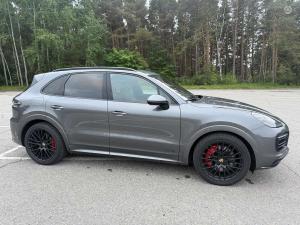 Pelēks Porsche Cayenne 2020 Klaipėda, ar dzinēja tilpumu 4.00 L un nobraukumu 185 tūkst. km par 45300 €, foto 8 vietnē AUTOMOTO.COM.LV