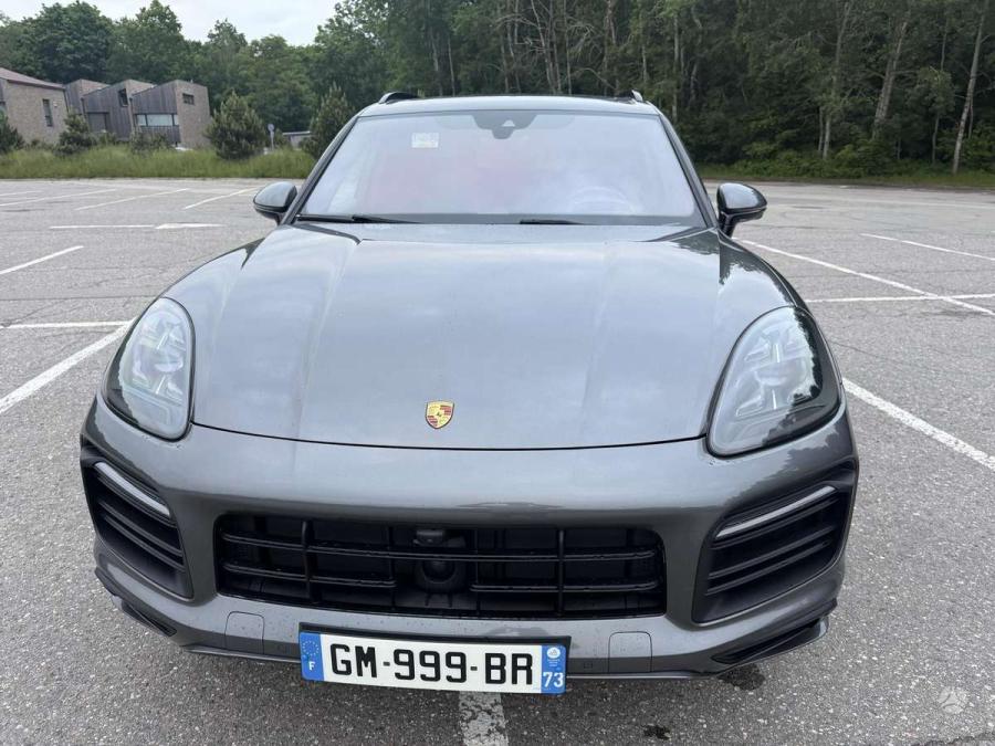 Pelēks Porsche Cayenne 2020 Klaipėda, ar dzinēja tilpumu 4.00 L un nobraukumu 185 tūkst. km par 45300 €, foto 15 vietnē AUTOMOTO.COM.LV