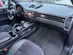 Pelēks Porsche Cayenne 2020 Klaipėda, ar dzinēja tilpumu 4.00 L un nobraukumu 185 tūkst. km par 45300 €, foto 20 vietnē AUTOMOTO.COM.LV