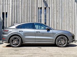 Pelēks Porsche Cayenne 2020 Rīga, ar dzinēja tilpumu 2.90 L un nobraukumu 80 tūkst. km par 63333 €, foto 6 vietnē AUTOMOTO.COM.LV