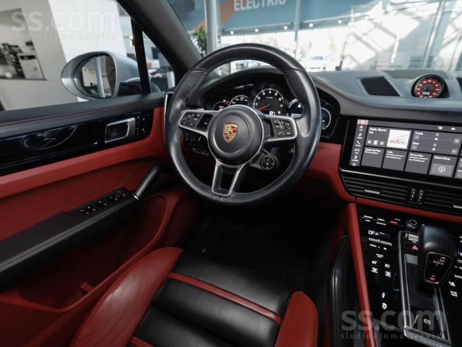 Серый Порше Каен 2020 в Рига, объемом двигателя 3.00 л и пробегом 115 тыс. км за 45900 €, фото 6 на AUTOMOTO.COM.LV