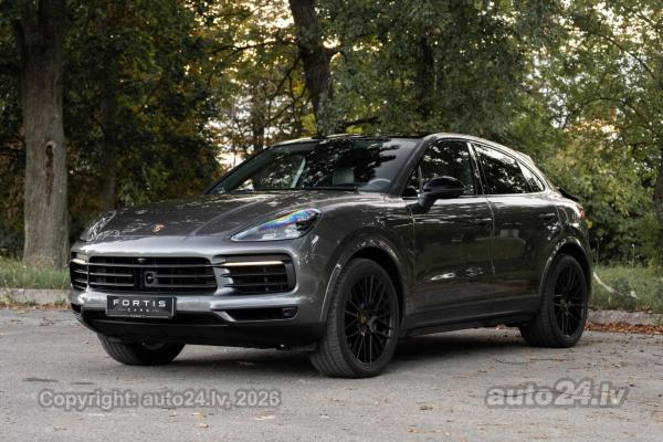 Porsche Cayenne 2020 in Tallinn on AUTOMOTO.COM.LV Grey Porsche Cayenne 2020 in Tallinn, with an engine capacity of 2.90 L and mileage of 128 thousand km for 71900 €, photo 1 on AUTOMOTO.COM.LV