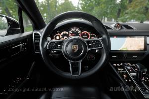 Серый Порше Каен 2020 в Таллин, объемом двигателя 2.90 л и пробегом 128 тыс. км за 71900 €, фото 16 на AUTOMOTO.COM.LV